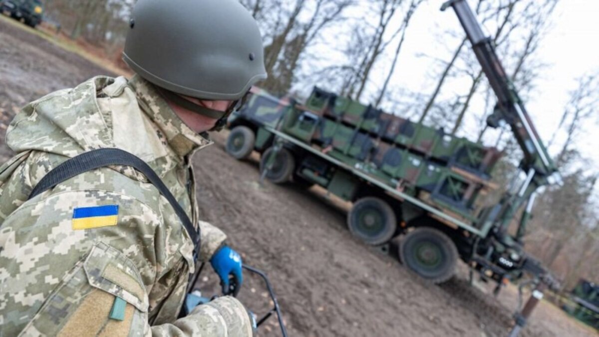 Германия передала Украине вторую систему ПВО Patriot, снаряды для ...