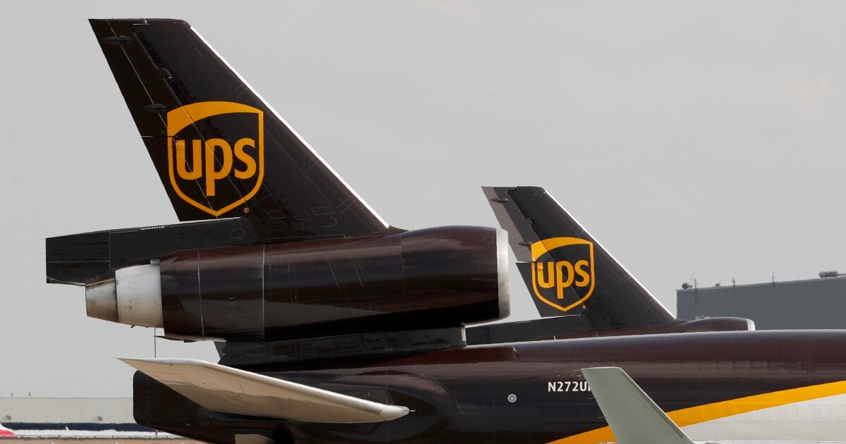 Логистическая компания UPS приостановила коммерческую деятельность в ...